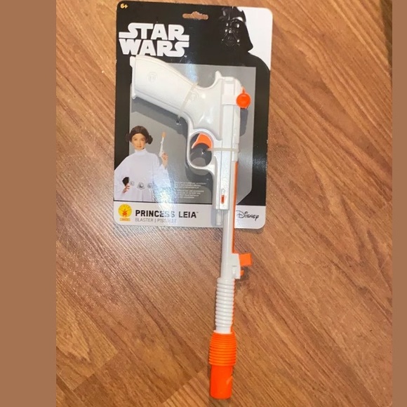 Star Wars | Other | Princess Leia Star Wars Blaster Pistol Prop New ...